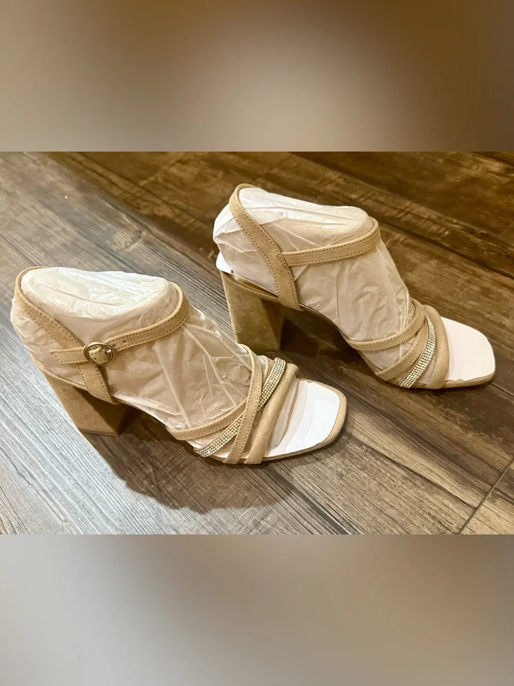 Life Stride | Shoes | Nwt Lifestride Soft System Dover Micro Rhinestone ...